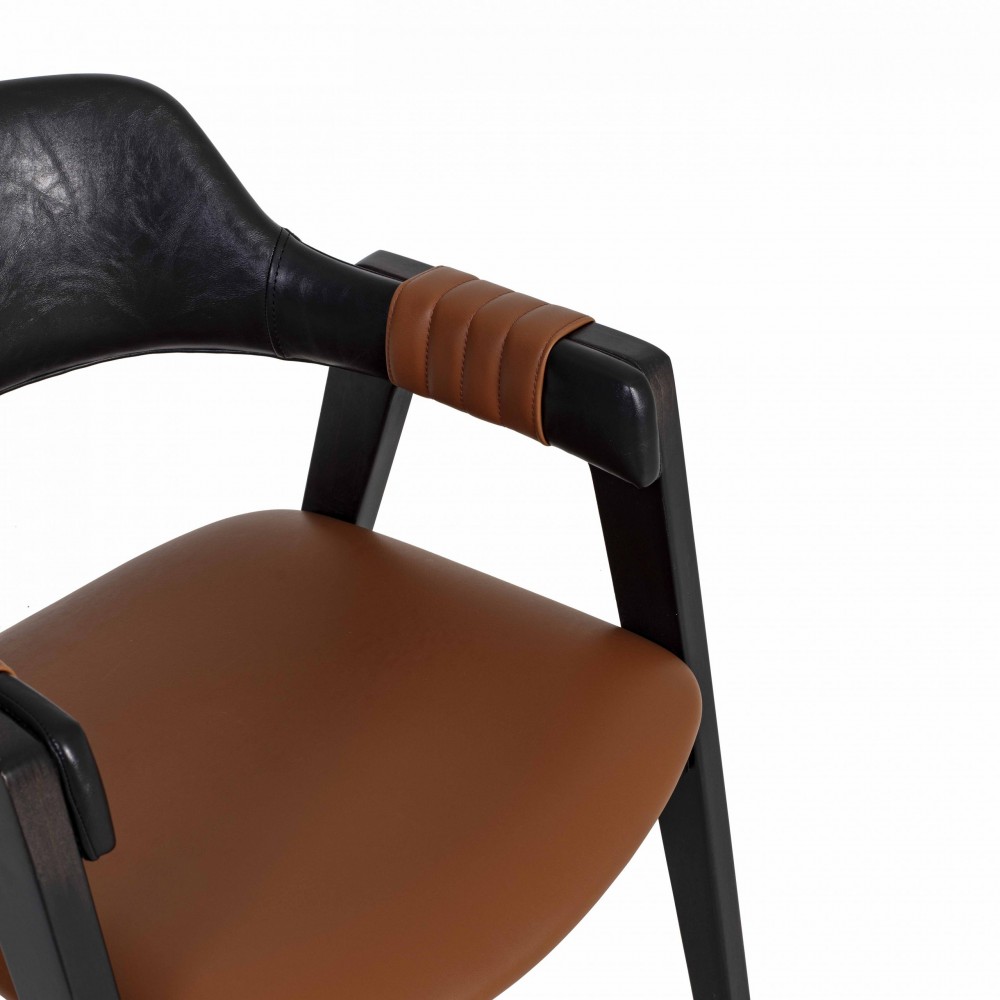 PEGASUS - Indoor Chair