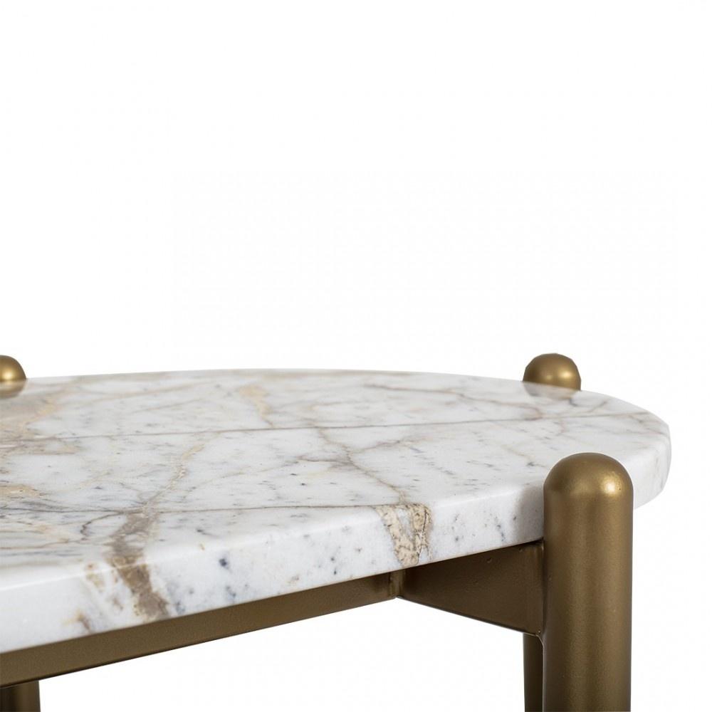 D 470 - By Leta Chair