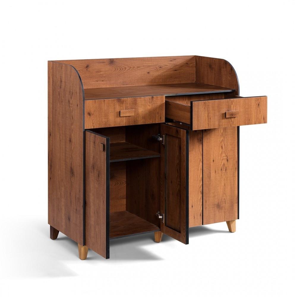 SRV 210 - By Leta Chair